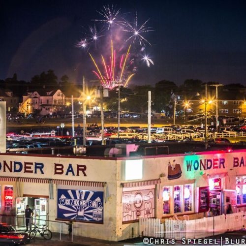 Asbury Park Boardwalk • Food, shopping & music by the sea
